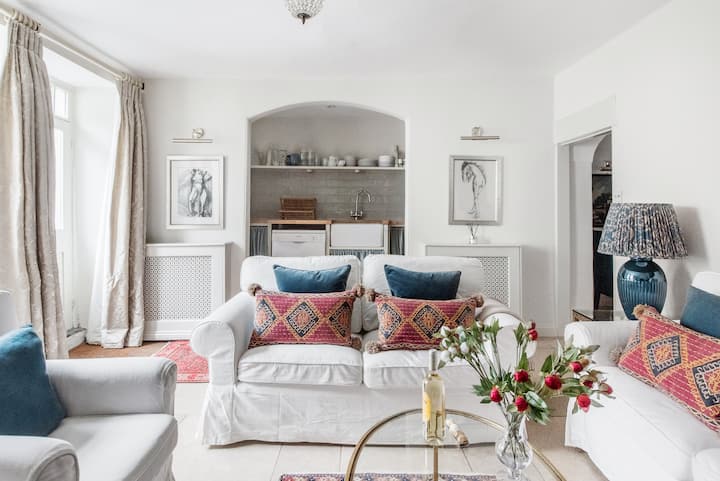 Renovated Georgian Courtyard Apartment By Royal Crescent - Bath Spa University