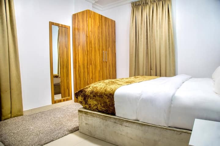 Lovely 3bed In Lekki - Lagos