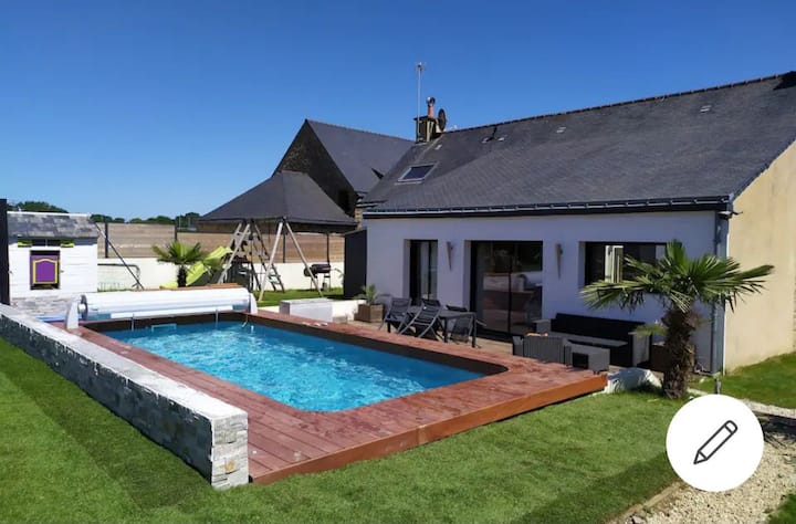 Maison Familiale Avec Piscine - Lorient