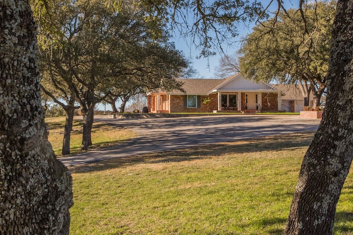 Headquarters At Flat Rock Ranch - San Saba, TX