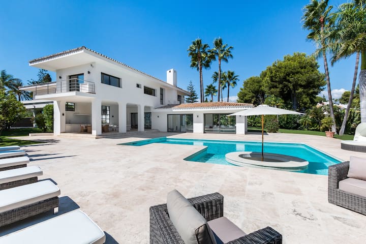 Casa Blanca - The Best Villa In Nueva Andalucia - Puerto Banús