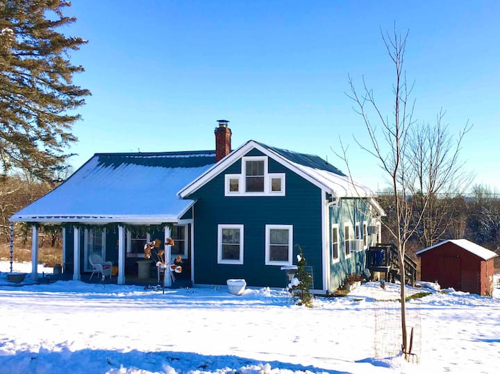 “Green Meadow Cottage”, Updated 1850’s Farmhouse. - Nova York (estado)