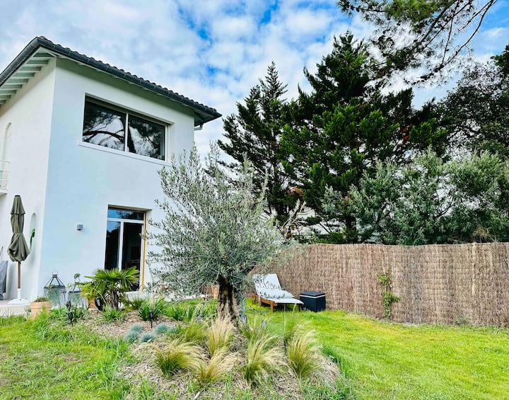 Beau Duplex De 60m2 Avec Jardin & Vue Pyrénées. - Soorts-Hossegor