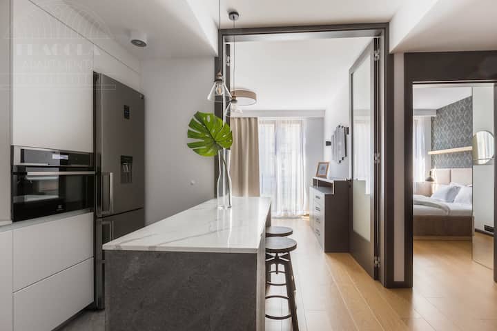 Charming 2br W/ Kitchenette & Tv - Cracovia