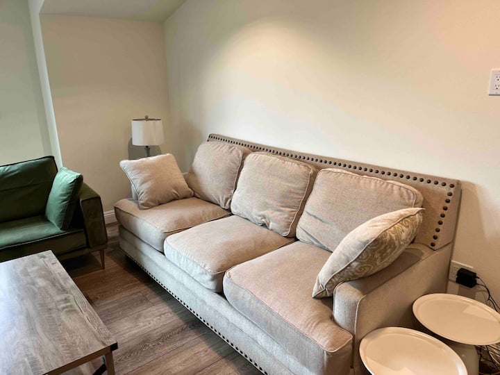 New Unit2b2b/free Parking/cozy - Pasadena, CA