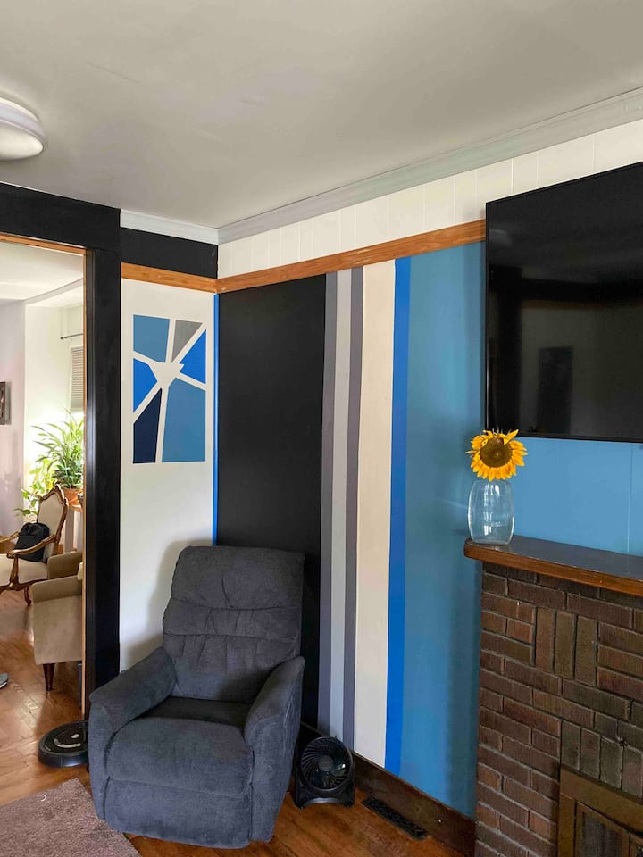 Close To Pu,clean,entire 2nd Floor Is Yours! - Lafayette, IN