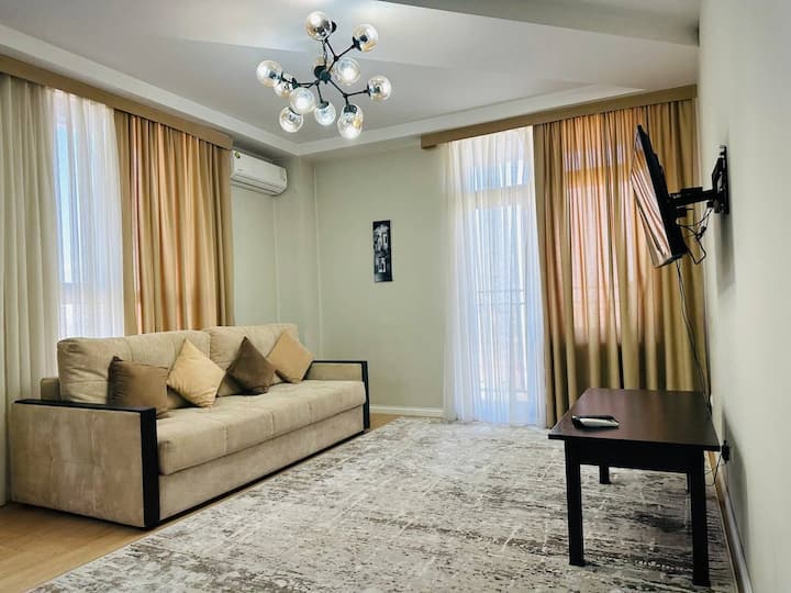 Frunze Apartment - Bishkek