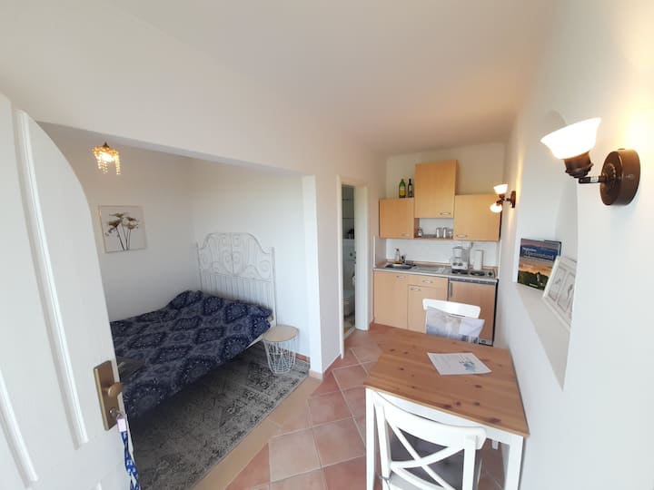 Süßes Mini!! Appartement In Idyllischer Lage - Tutzing