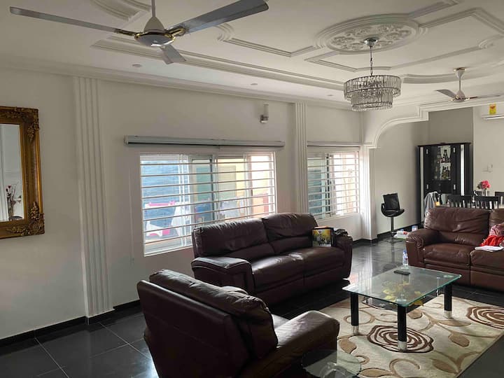 Luxurious Penthouse In Accra – Alajo - Accra