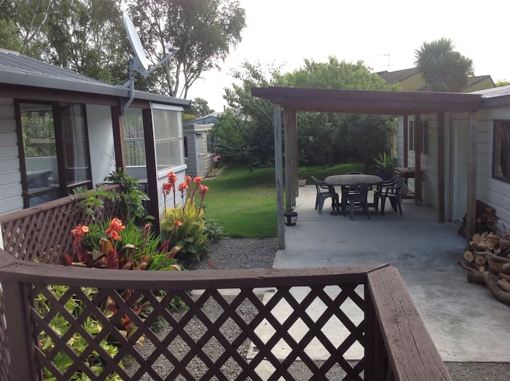 Fantastic Beach House At Waikuku Beach - Pegasus