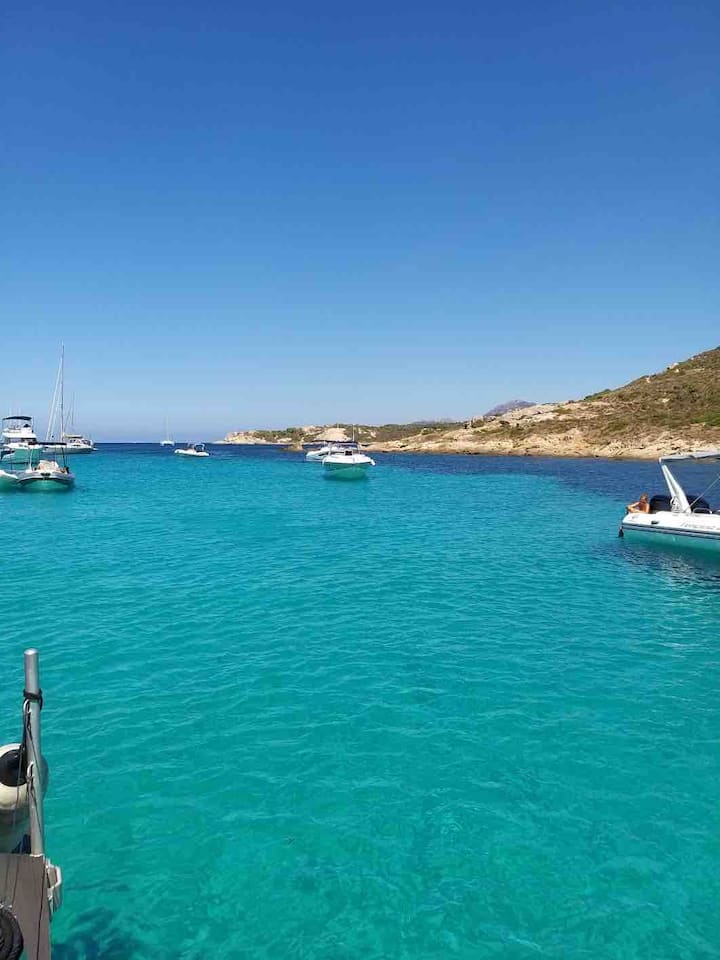 Calvi - Appart T2+ext
à 2 Pas Des Plages/commerces - Calvi