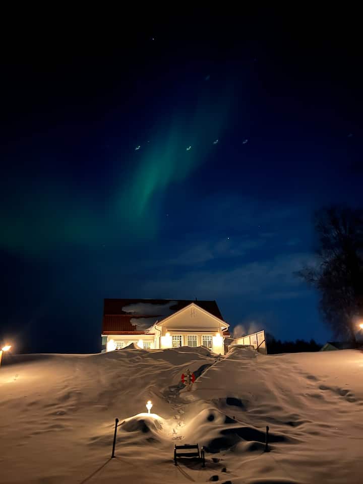 Northern Lights Exclusive House By The River - Boden