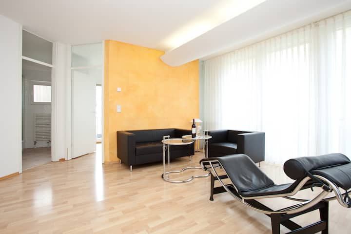 2 - Zimmer Wohnung In Wilmersdorf - Berlin
