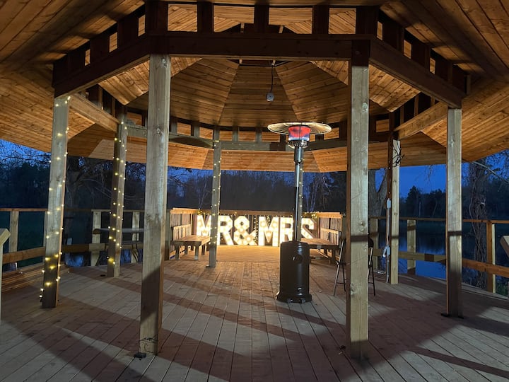 Serinity 10-acre Cottage For Event & Wedding - Bradford, ON, Canada