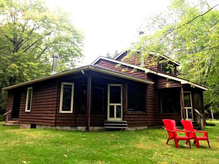 Studio Oak @ Patterson Kaye Resort On Lake Muskoka - Bracebridge