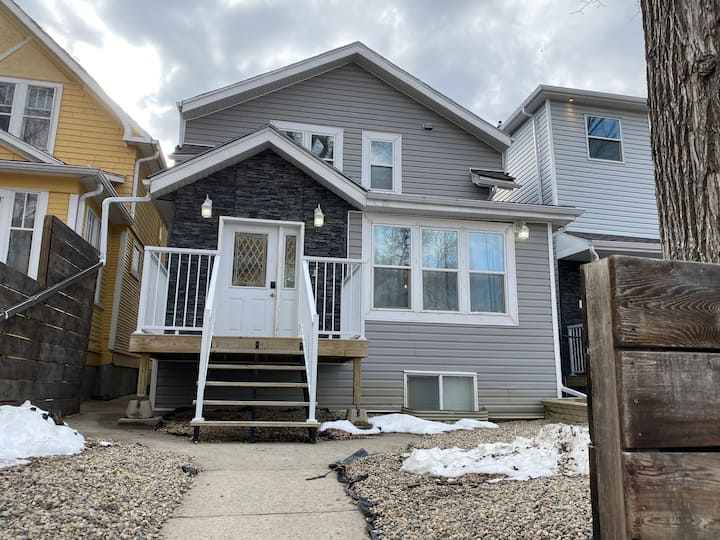 Toronto Full Suite Near General Hospital/downtown - Regina
