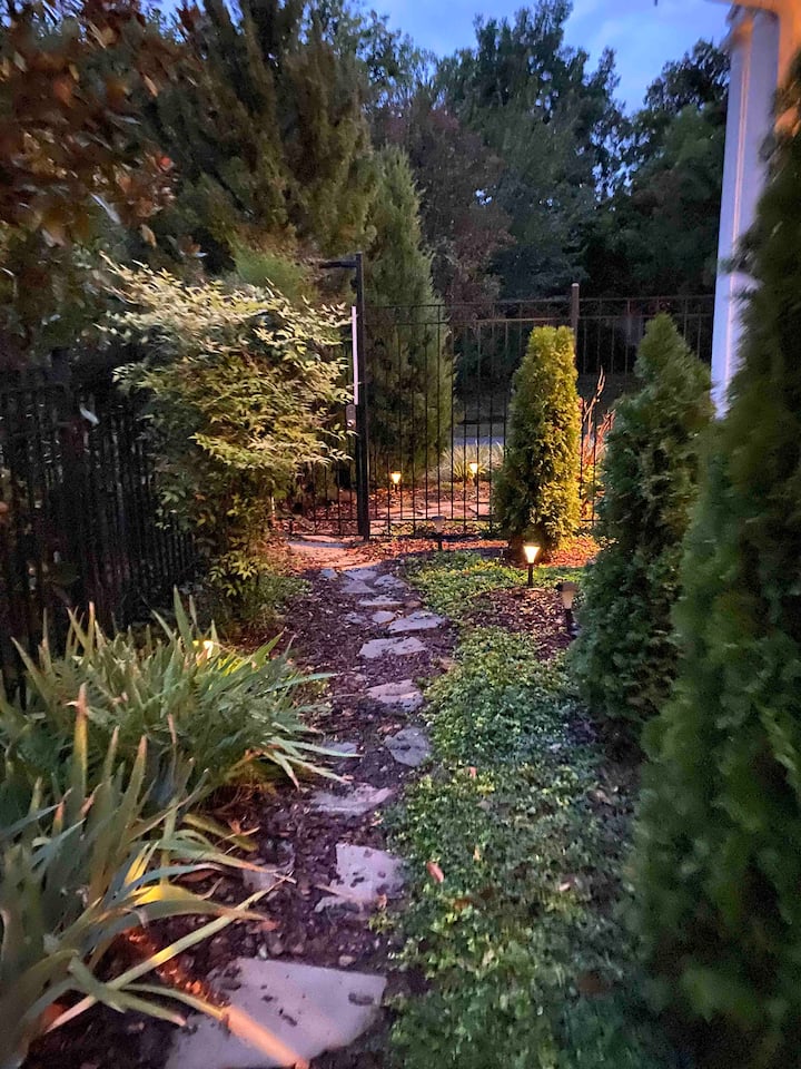 Historic Maple Ridge Hidden Gem - Tulsa, OK