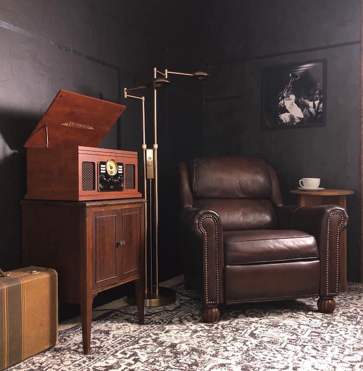 Vintage Jazz; Private Entry; For 2 Or More Days. - Pagosa Springs, CO