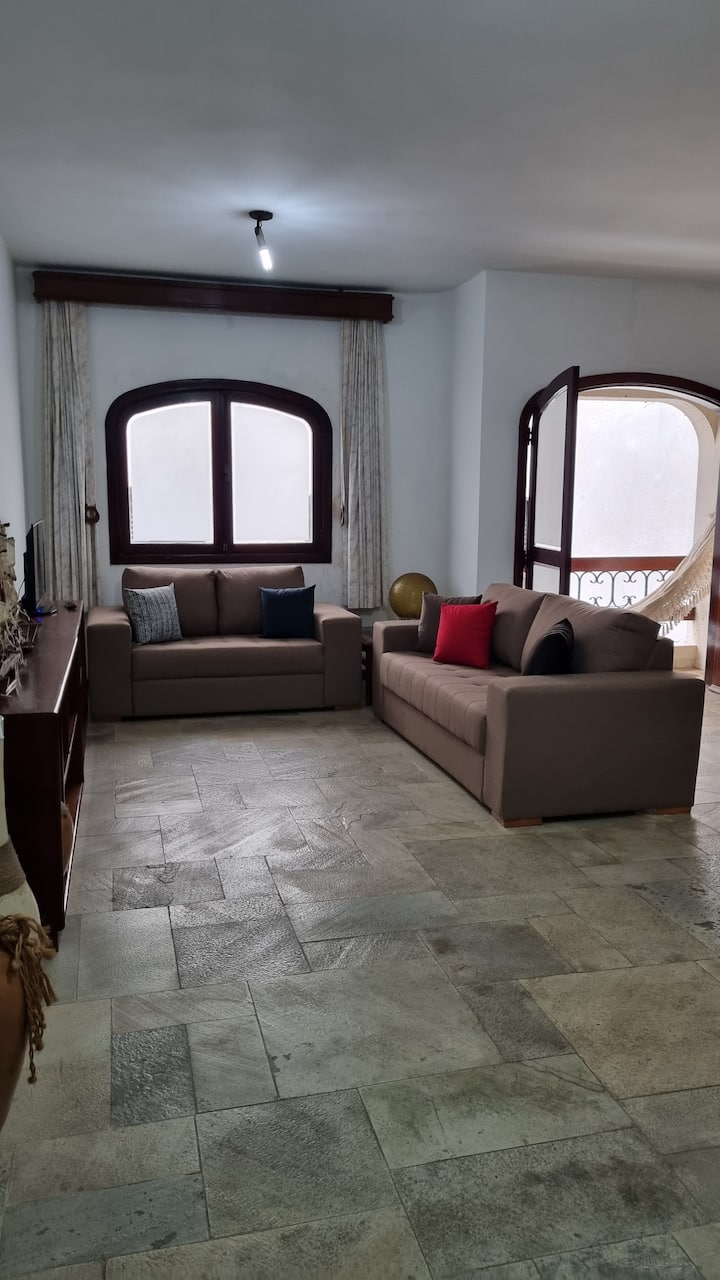 Enseada, Cobertura, Uma Quadra Da Praia - Guarujá