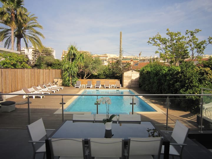 Incredible 6 To 7 Bedroom Villa With Heated Pool - Costa Azul