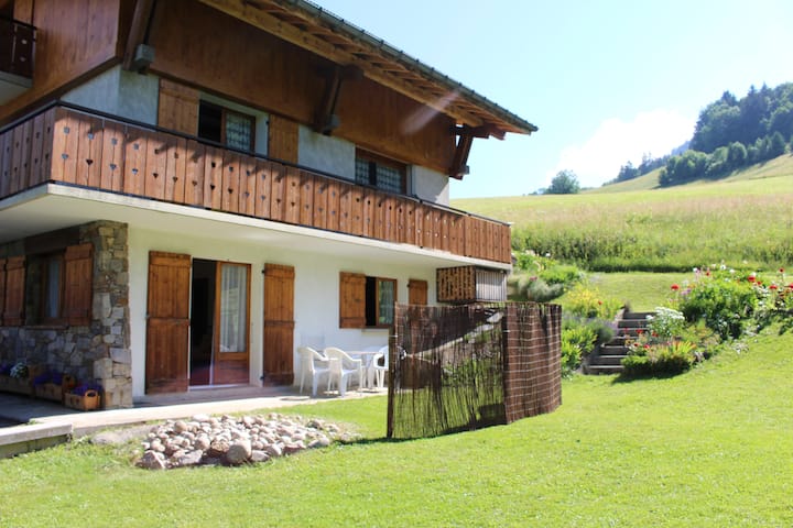 Appartement Indépendant Au Rdc D'un Chalet - Megève