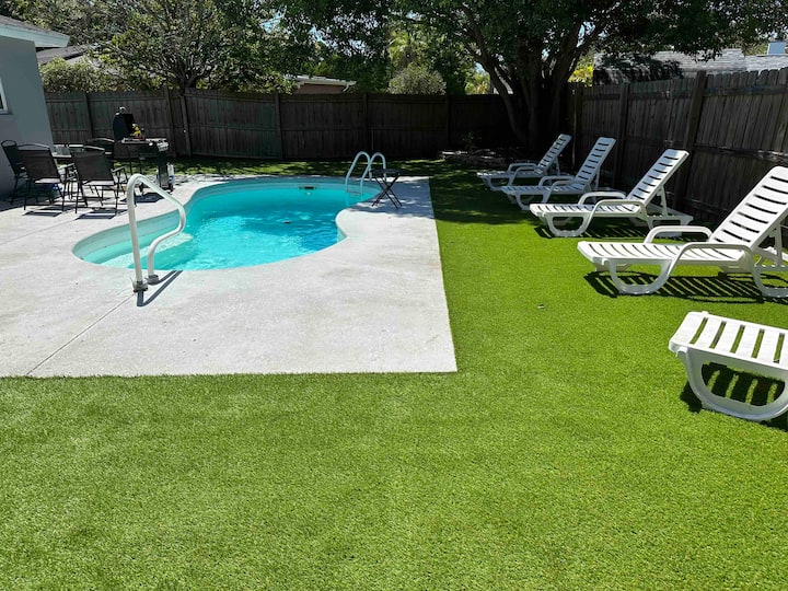 Private Pool Home Near Clearwater & Tampa - Safety Harbor, FL