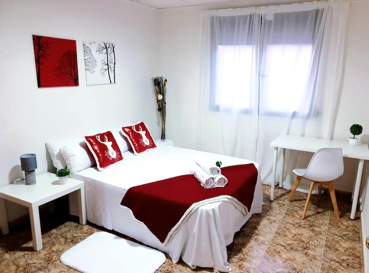 Habitación Cuadruple Con Baño Privado - Torrent