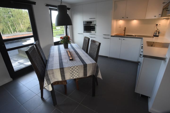 Beautiful Apartment In The Neighbourhood Of Lier - Heist-op-den-Berg