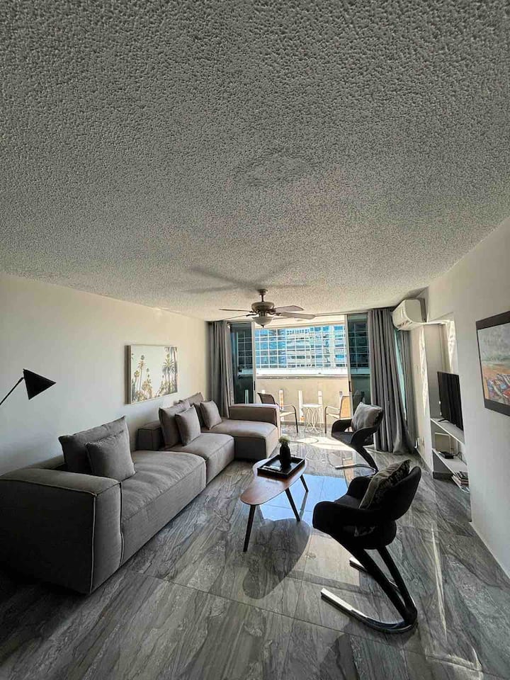 "A Place By The Sea" Apartment. 2br For 5 - Porto Rico