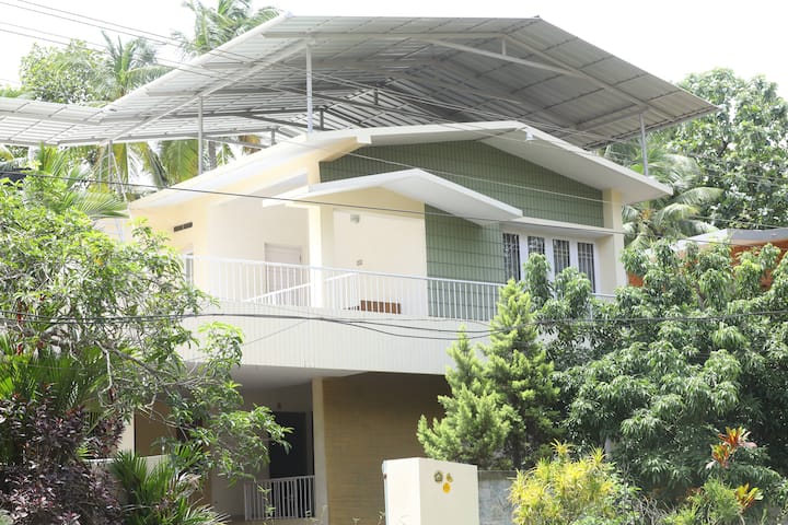 Exclusive Home In The Heart Of Trivandrum - Thiruvananthapuram