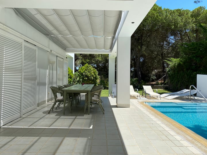 Chalet Exclusivo Con Piscina A 6' De La Playa - Conil de la Frontera