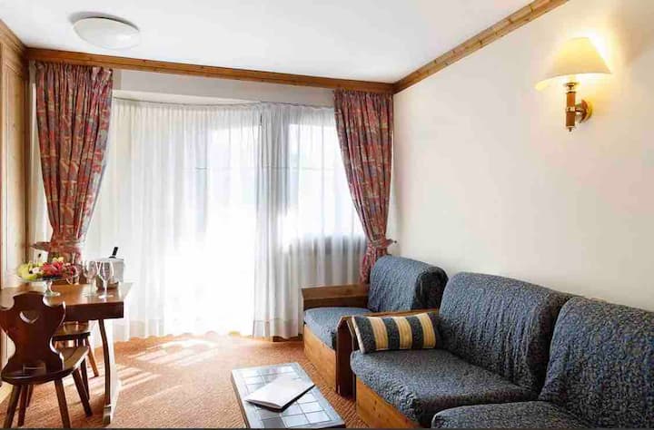 Cortina Central: 5 Beds, Near Ski Slopes & Parking - Cortina d'Ampezzo