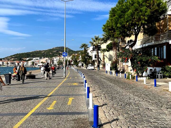 Eski Foça Merkezde Yalı Dairesi 3+1 Denize Sıfır - Foça