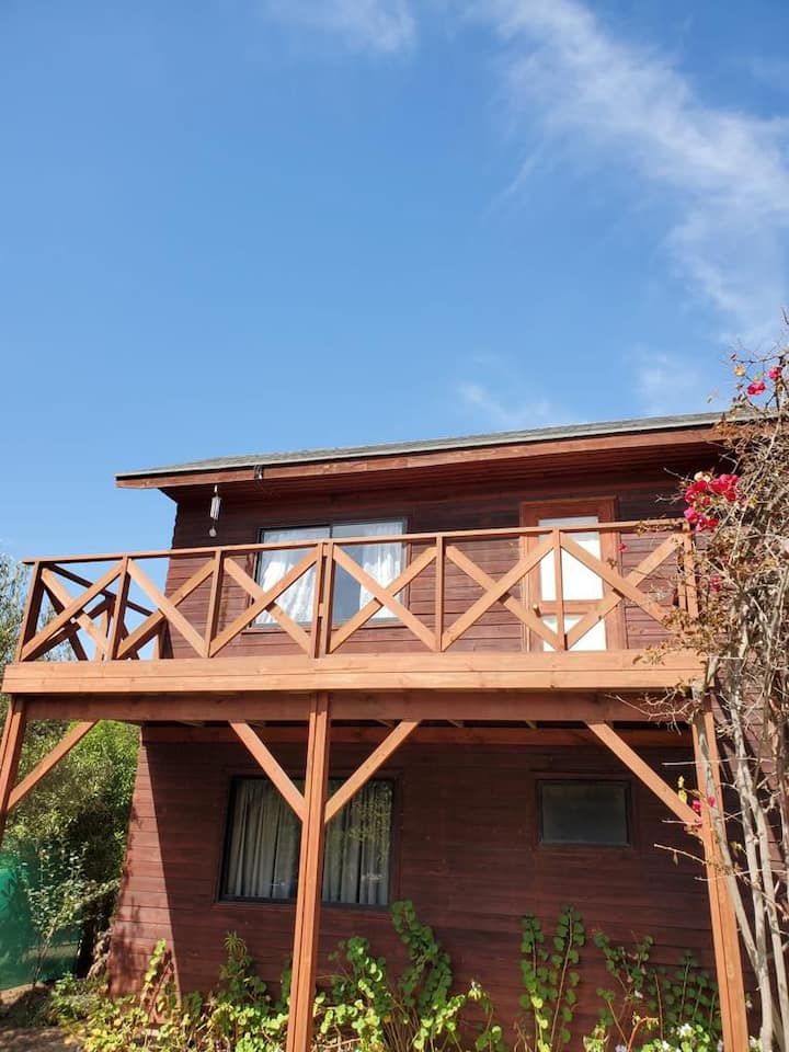 Casa Cerca De Playa, Con Jardín, Quincho Y Piscina - Zapallar