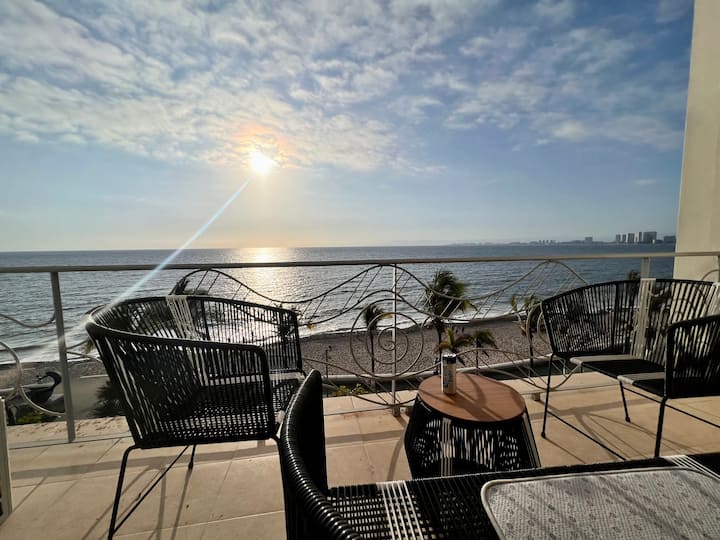 Departamento Con Vista Al Mar En Malecón. - Puerto Vallarta