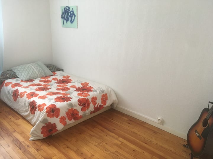 Femmes - Chambre Privée Proche Des Commodités - Toulouse