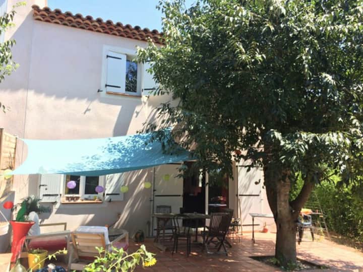 Maison Au Calme Et Sécurisée - Toulon