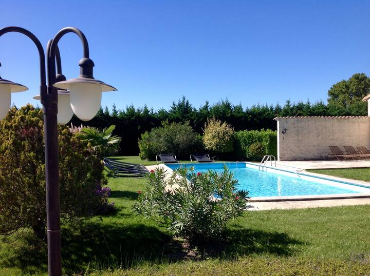 Cottage Lavande Piscine  Vue Sur Le Luberon Sur J - Mallemort