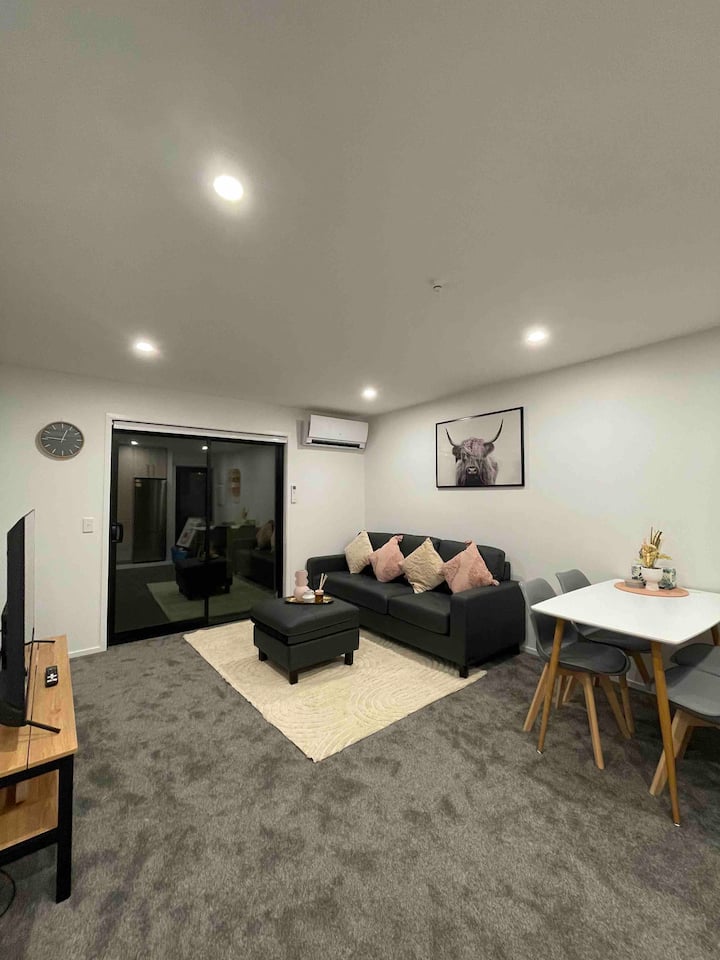 Central City Convenience At The Salt District - Christchurch