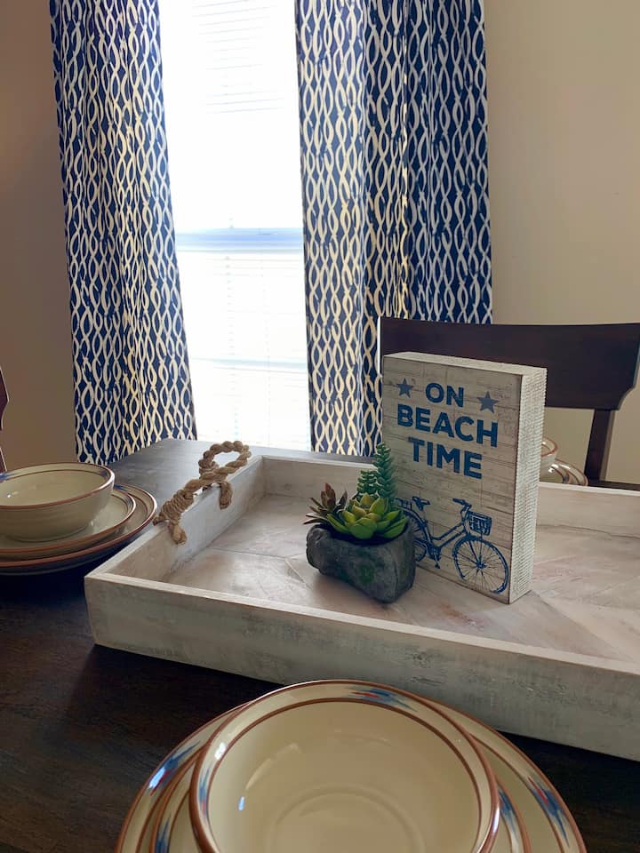 Beautiful Townhome Near The Beach! - Navarre, FL