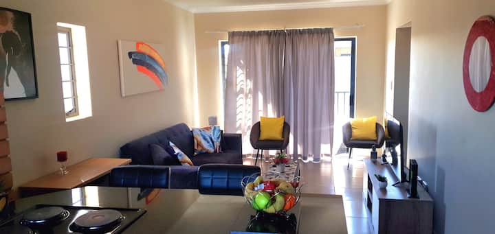 Modern 2 Bedroom At Waterfall Ridge - Midrand