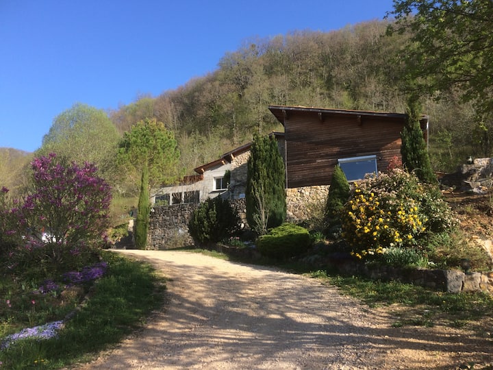 Grangeon ( Maison Entière ) En Pleine Nature - Hauteville-Lompnes