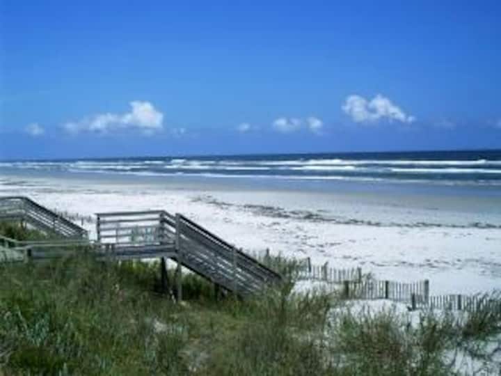 Oceanview Gem Suite - New Smyrna Beach, FL