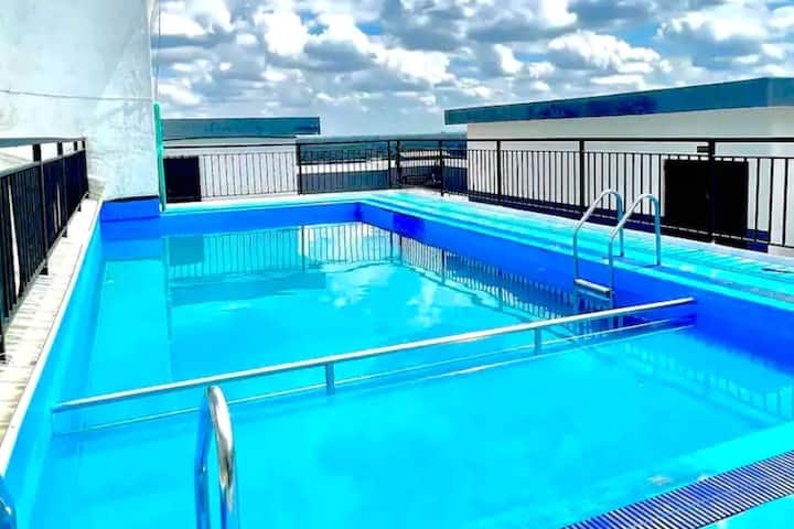 Skyview 3br All Ensuite -Pool/gym/3balconies - Nairobi
