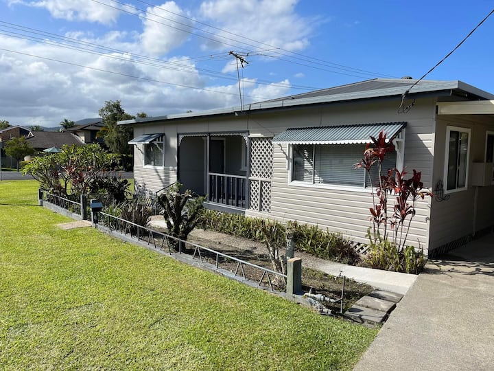 4 Bed House In The Centre Of Coffs - Coffs Harbour