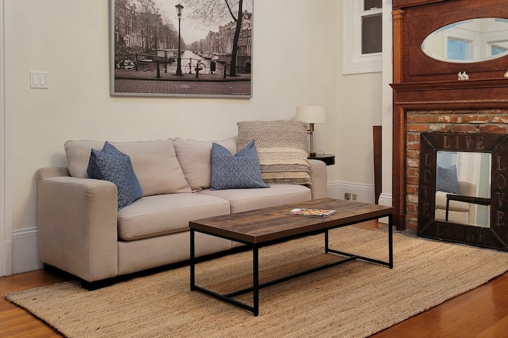 Iconic & Well-appointed Pac Ht Victorian+location! - San Francisco, CA