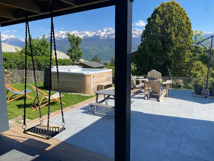 Villa, Vue Exceptionnelle Avec Jaccuzi Et Sauna - Grenoble