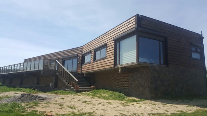 Se Arrienda Casa En Pichilemu - Pichilemu