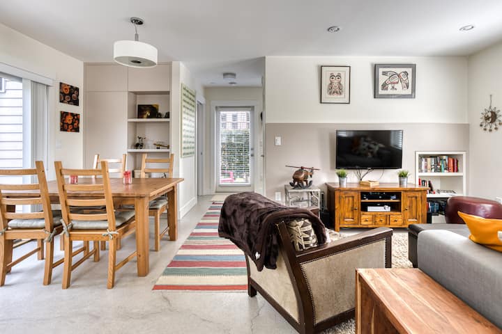 A Hidden Jewel In The Heart Vancouver's West Side - Vancouver