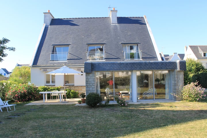 Villa Sur La Plage Des Grands Sables Dans Village - Ploemeur